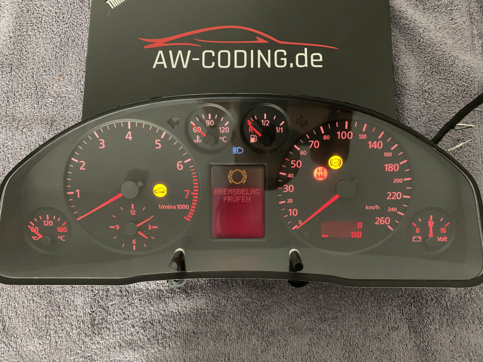 Audi A4 B5 Tacho